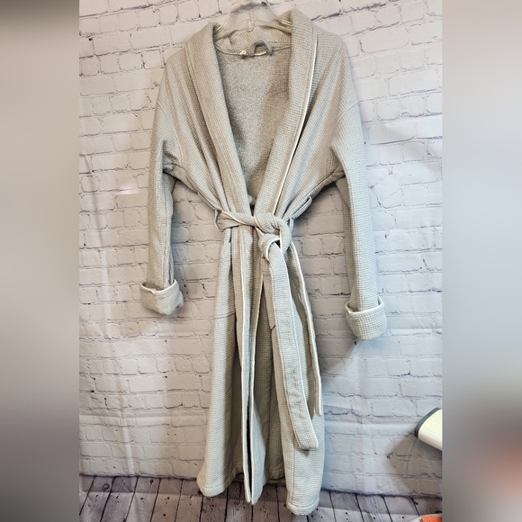 Pottery Barn | Intimates & Sleepwear | Pottery Barn Gray Waffle Robe ...